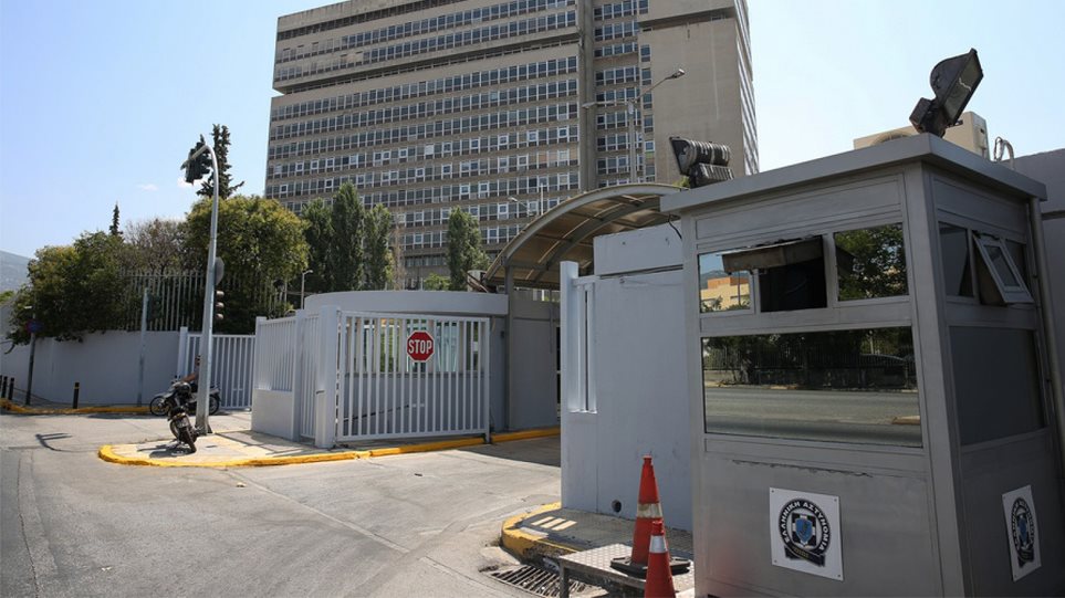 The Greek National Intelligence Service wants to recruit translators of ...