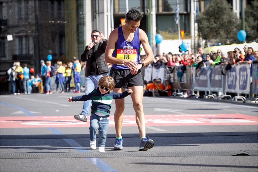 8th International Semi-Marathon: 22.000 runners took over Athens ...
