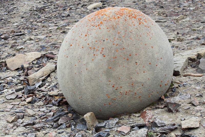 The mysterious monster marbles of Champ Island (photos) - ProtoThema ...