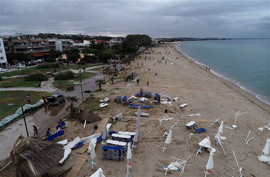 Aerial photos reveal destruction after storm in Halkidiki (photos ...