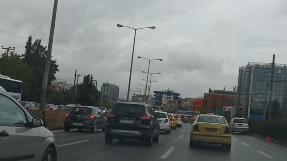 Increased traffic in major Athens streets - ProtoThema English