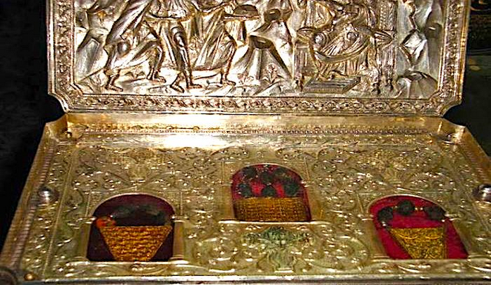 The Three Gifts to baby Jesus: The most precious relics on Mount Athos ...