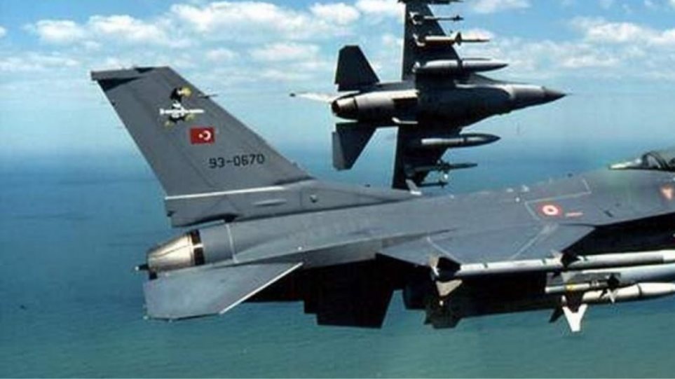Turkish F-16 fighters fly over Greek islands - ProtoThema English