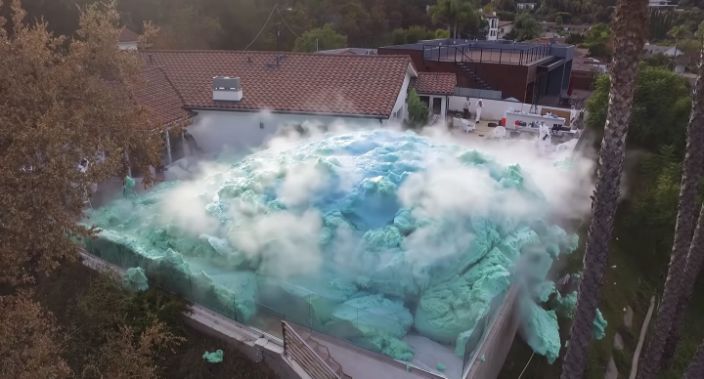 The YouTuber behind the viral, jaw-dropping foam explosion explains the ...