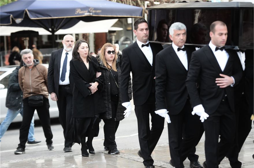 Greeks pay their last respects to beloved actor Kostas Voutsas (video ...