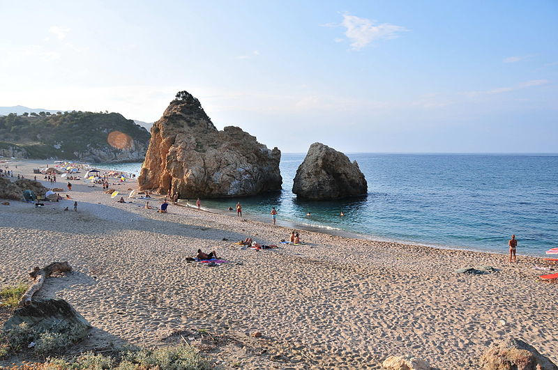 Four majestic beaches on mainland Greece (photos) - ProtoThema English