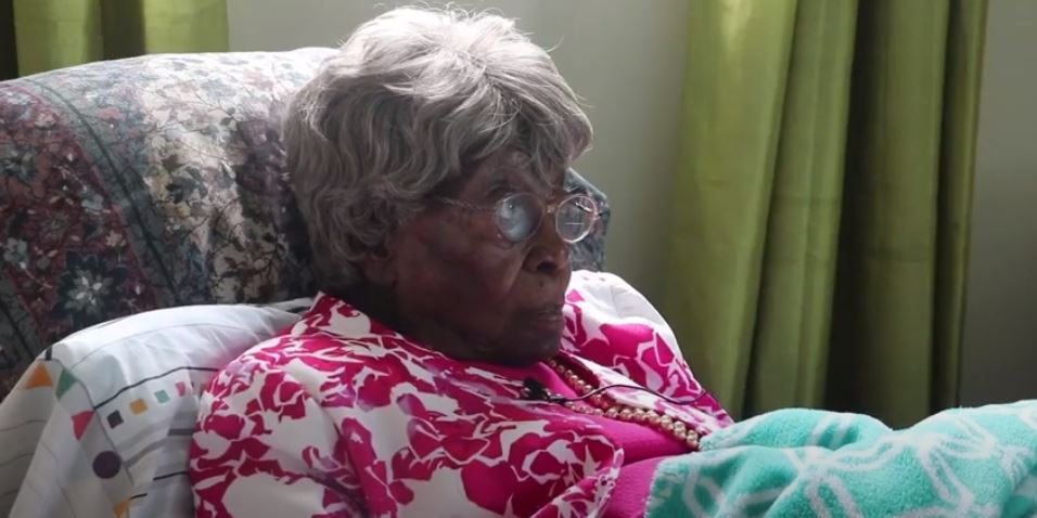 Τhe oldest person (116) in the US celebrates her birthday - ProtoThema ...