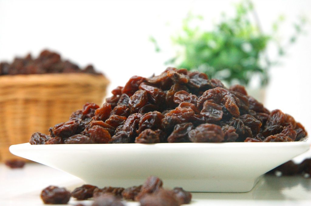 Corinthian raisins: The Greek "superfood" - ProtoThema English