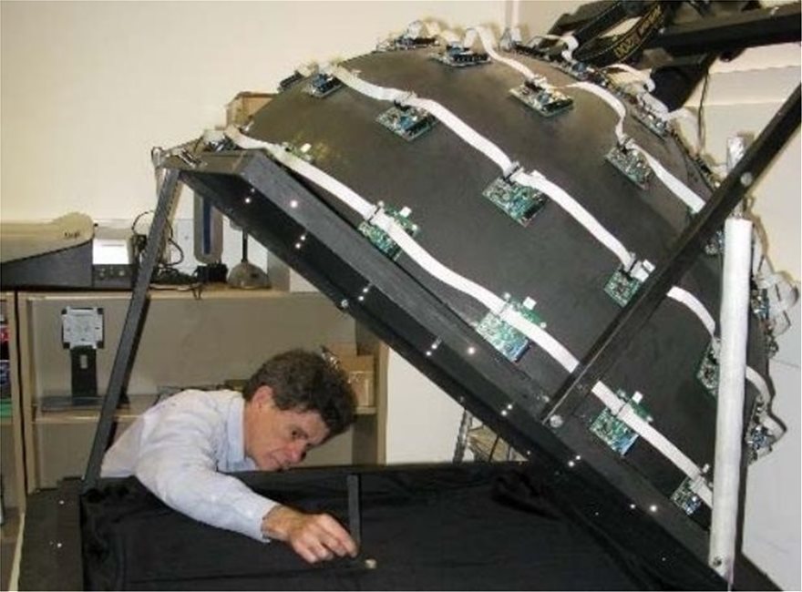 The Ancient Antikythera Mechanism Mystery: Researchers have solved how ...