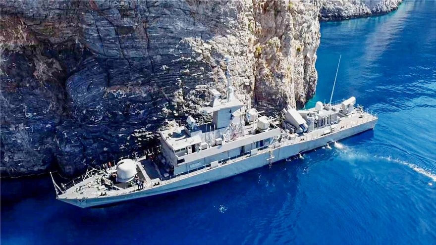 Impressive images from the Hellenic Navy's training & presence at the ...