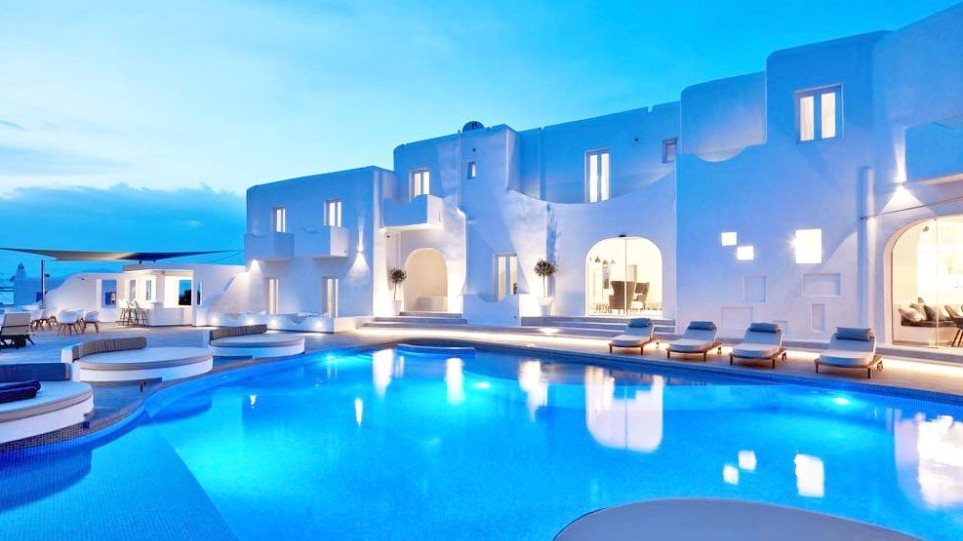 Two Greek hotels in best in the world: Tripadvisor - ProtoThema English