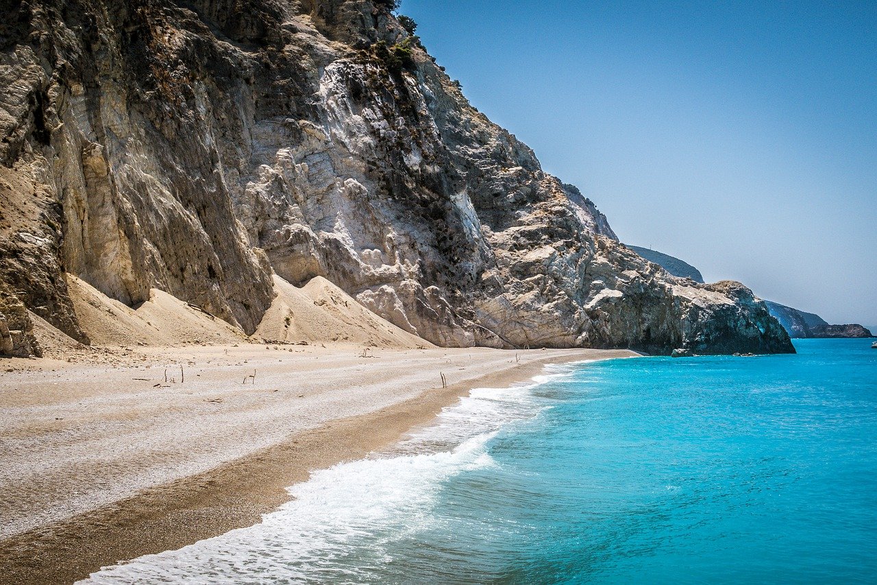 Four magical beaches in Lefkada you must visit (photos) - ProtoThema ...