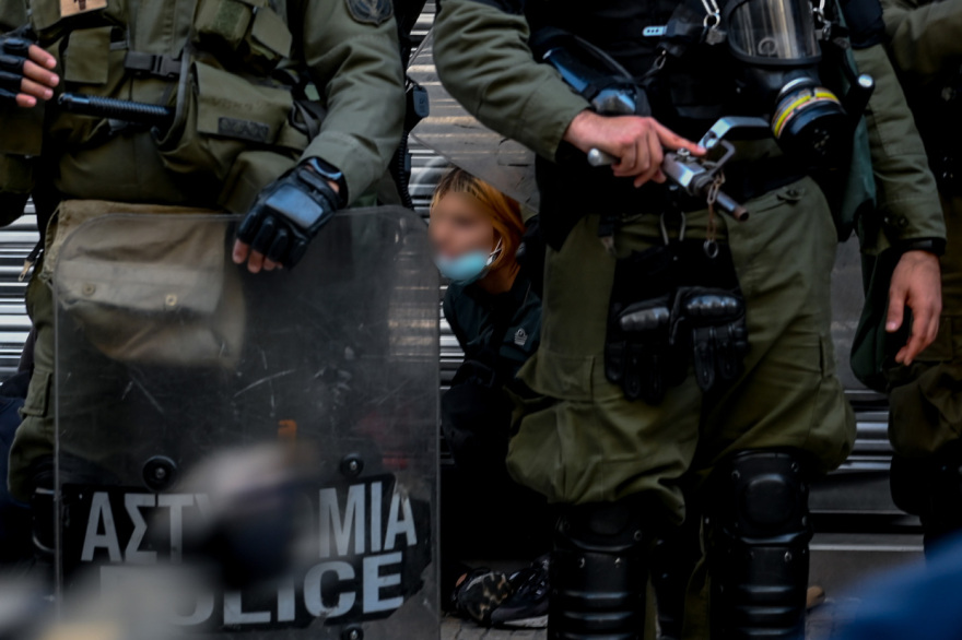 Three police officers injured, 5 arrests during clashes in Athens ...