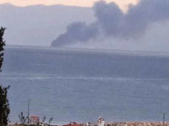 Ship on fire off Corfu: The fire started from the garage (videos-photos ...