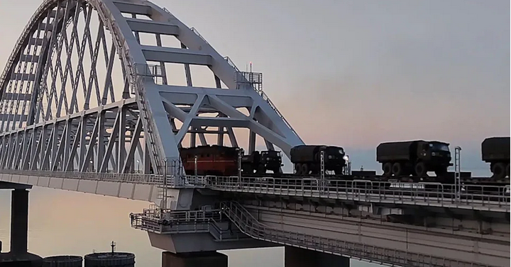Ukraine threatens to blow up Russia’s strategic Crimea bridge ...