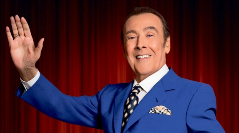 Singer Tolis Voskopoulos was honored at the Grammy Awards - ProtoThema ...