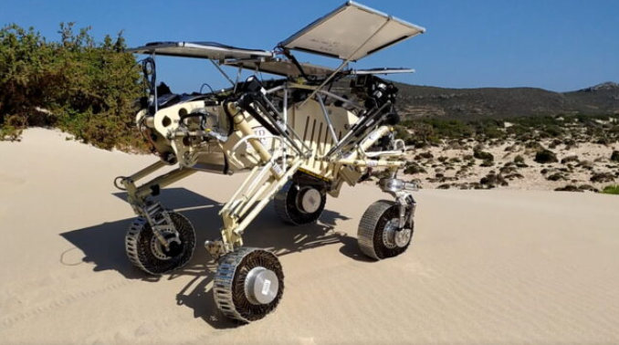 The new exploration of the Moon will take place on Greek wheels (videos ...