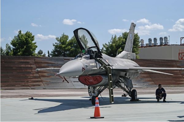 The first F-16 Vipers enter the Hellenic Air Force - See photos - ProtoThema English