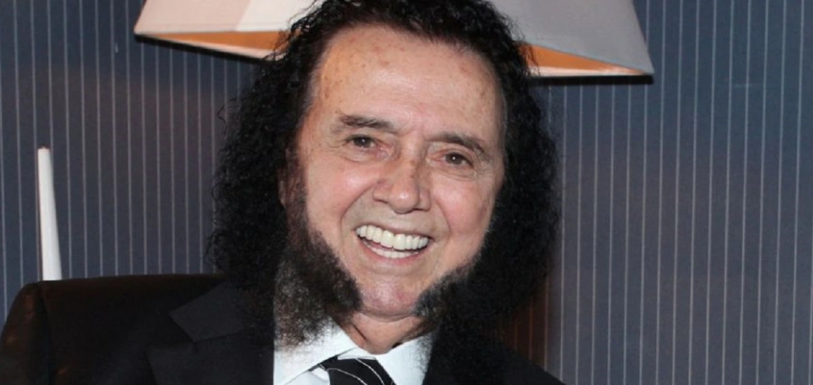 Great Greek folk singer Stamatis Kokotas died (videos) - ProtoThema English