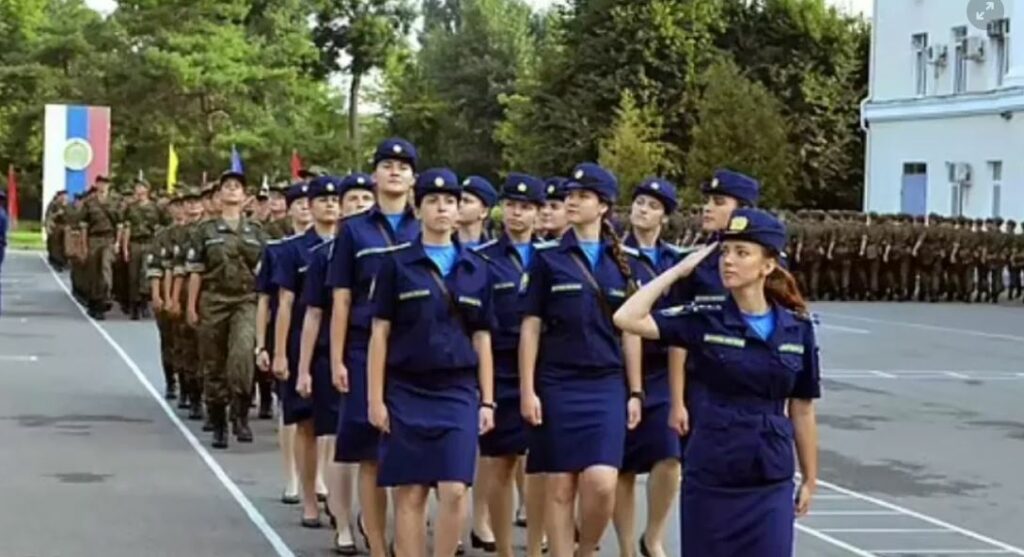 Putin's 'angels of death': Female military pilots (video) - ProtoThema ...
