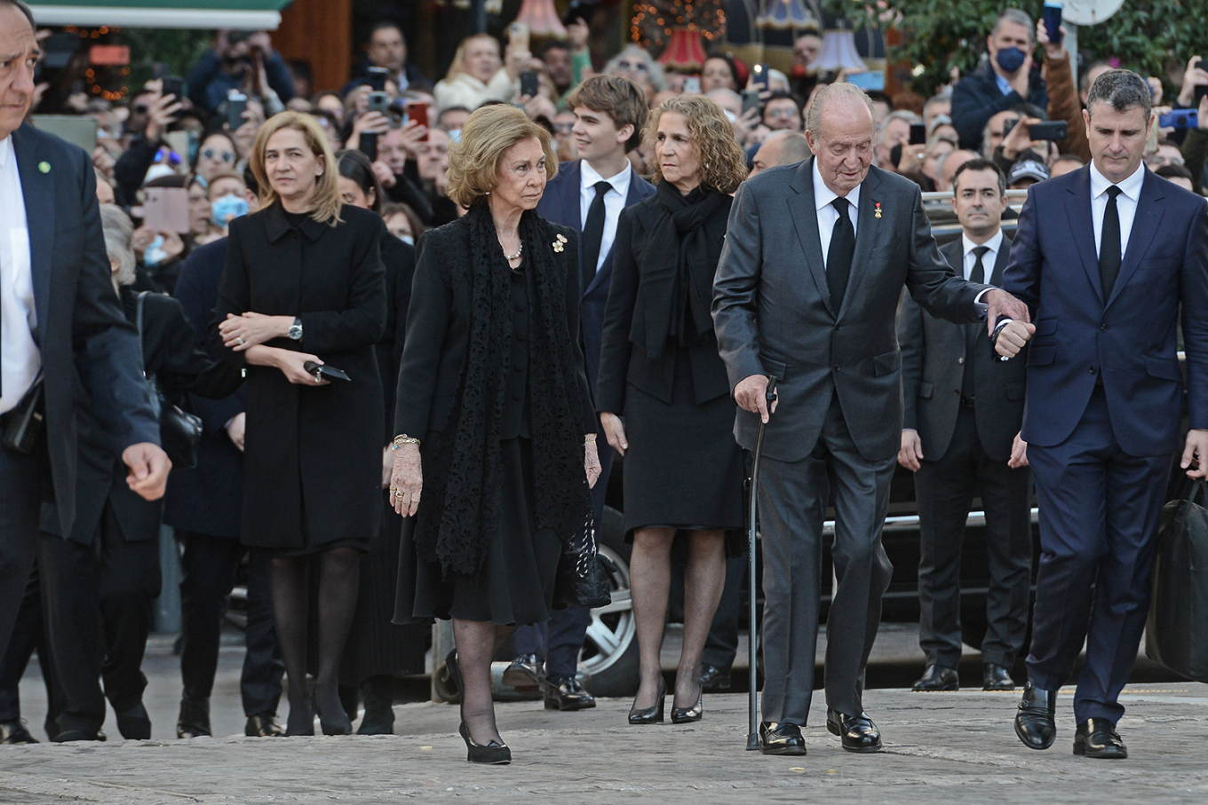 Royalty and high profile guests at the funeral of former King ...