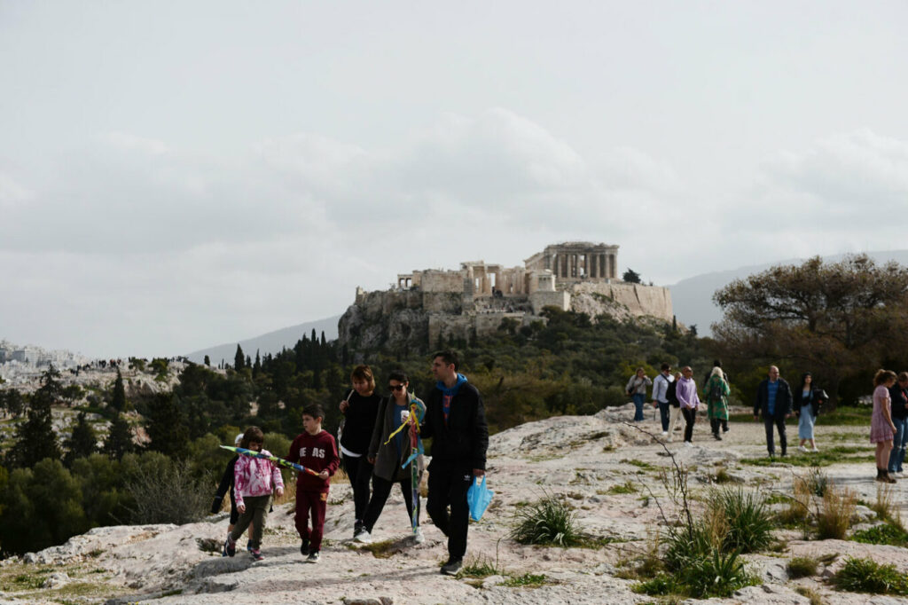 Greeks celebrate Clean Monday (photos) - ProtoThema English