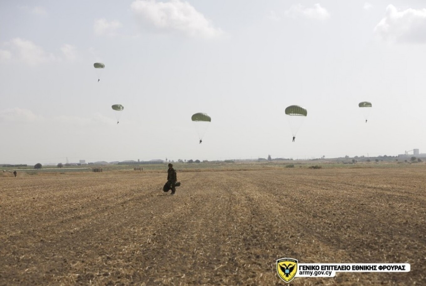 The joint training of the Cypriot National Guard with the Hellenic ...