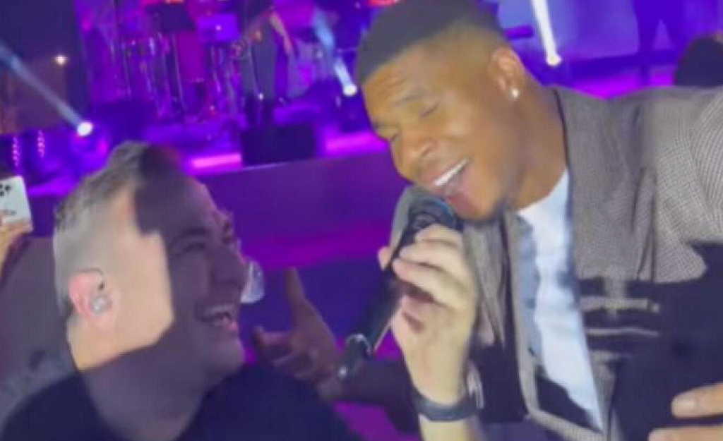 Watch Giannis Antetokounmpo singing with Antonis Remos (video ...
