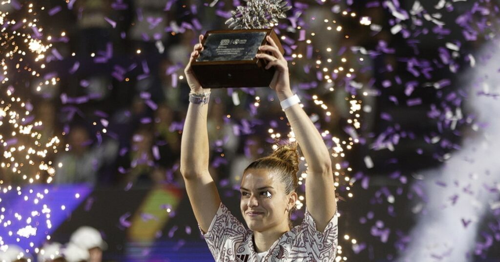 Maria Sakkari breaks $10 million barrier in career earnings ...