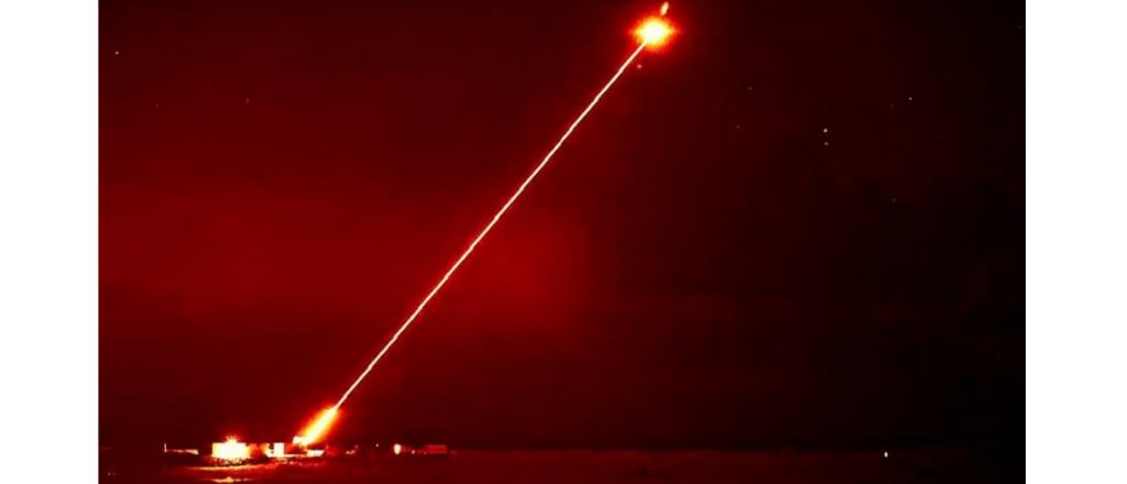 Britain's Dragonfire laser weapon engages first aerial targets ...