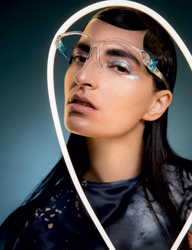 Greek model saw Artificial Intelligence "stealing" her face (photos ...