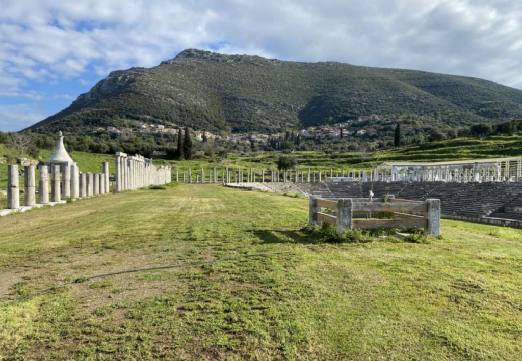 Ancient Messene: How the Greek...Pompeii changes and is upgraded ...