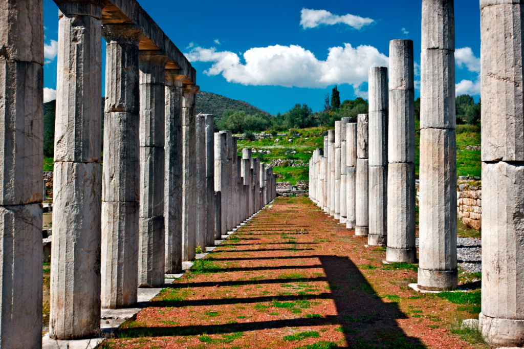 Ancient Messene: How the Greek...Pompeii changes and is upgraded ...