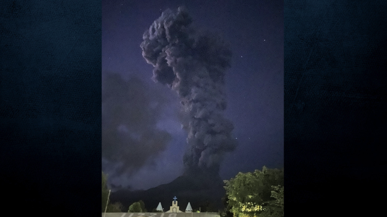 Philippines: Volcano eruption alarm - "We heard a noise that sounded ...