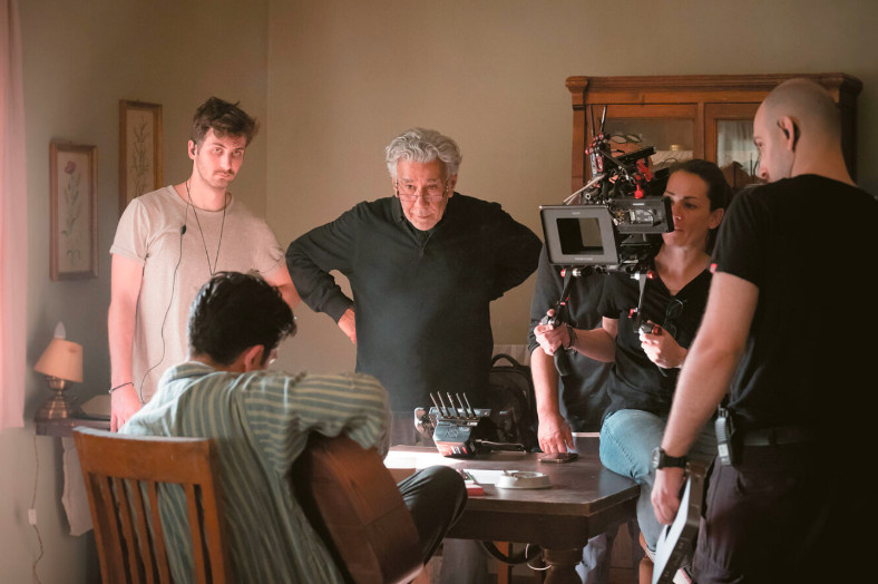 The journey of Christos Mastoras transforming into Stelios Kazantzidis ...