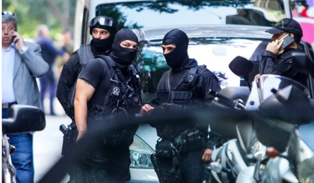 The "summit" meeting of mafia bosses in Athens and the intervention of ...