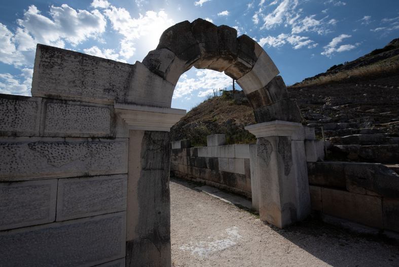 Kasta Tomb: Unique masterpieces found during the excavations - The ...