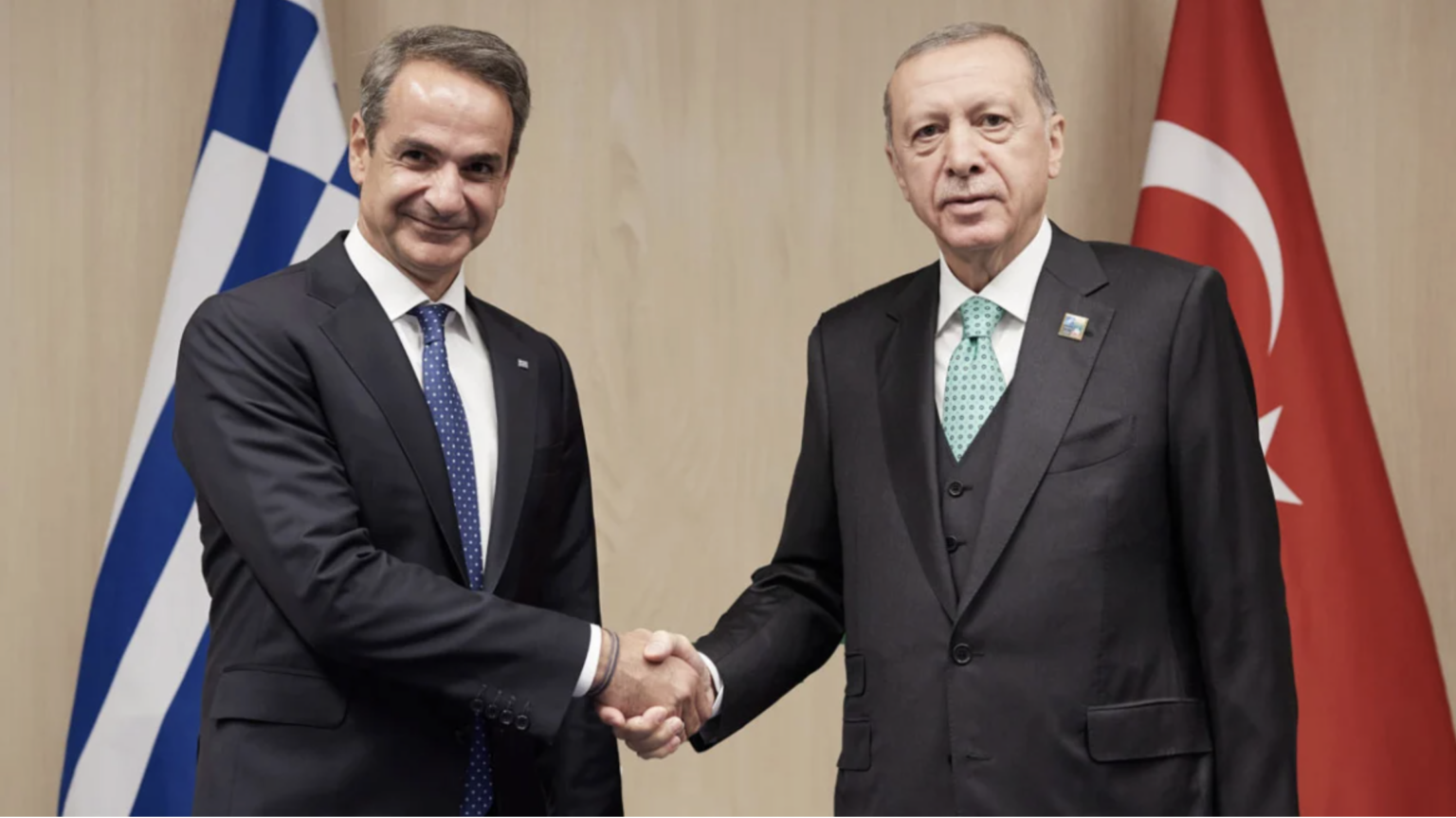 Kyriakos Mitsotakis - Recep Tayyip Erdogan: Their meeting extends Greek ...