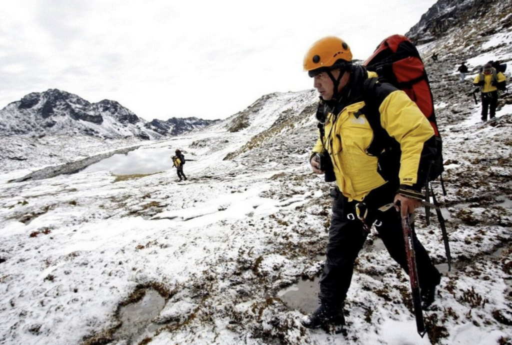 Peru: After 22 years, the body of a climber lost in the Andes is found ...