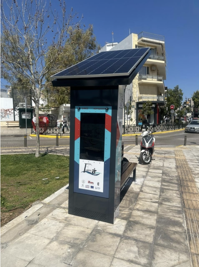 Attica: Smart benches monitor air pollution - ProtoThema English