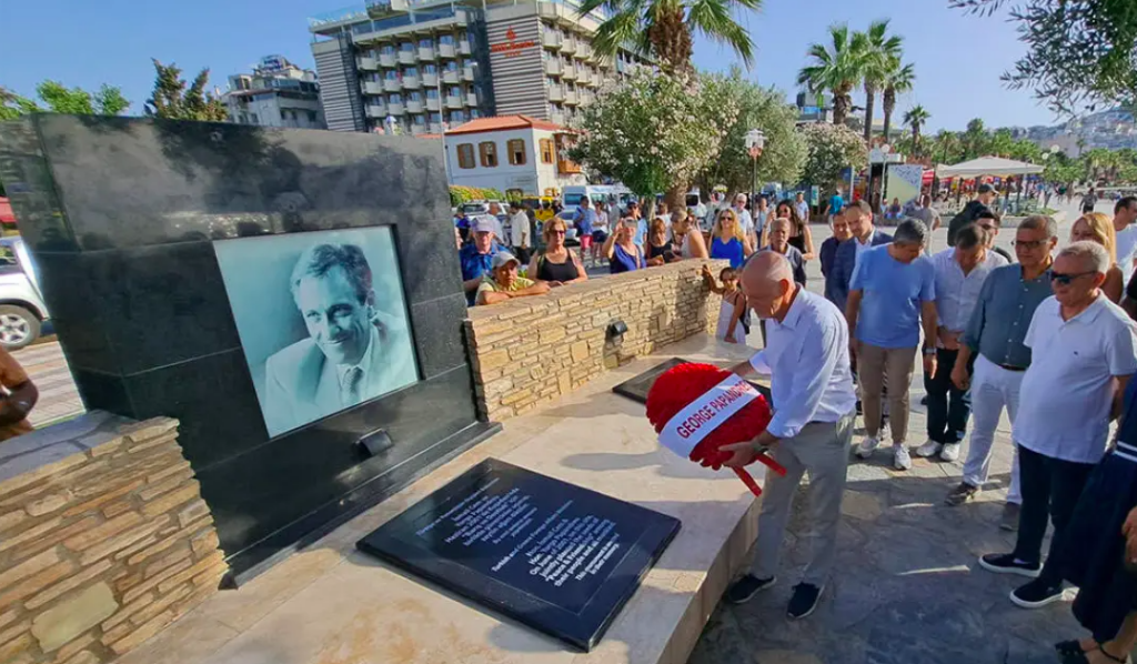 Papandreou Visits Kusadasi, Lays Flower at Ismail Cem Memorial ...