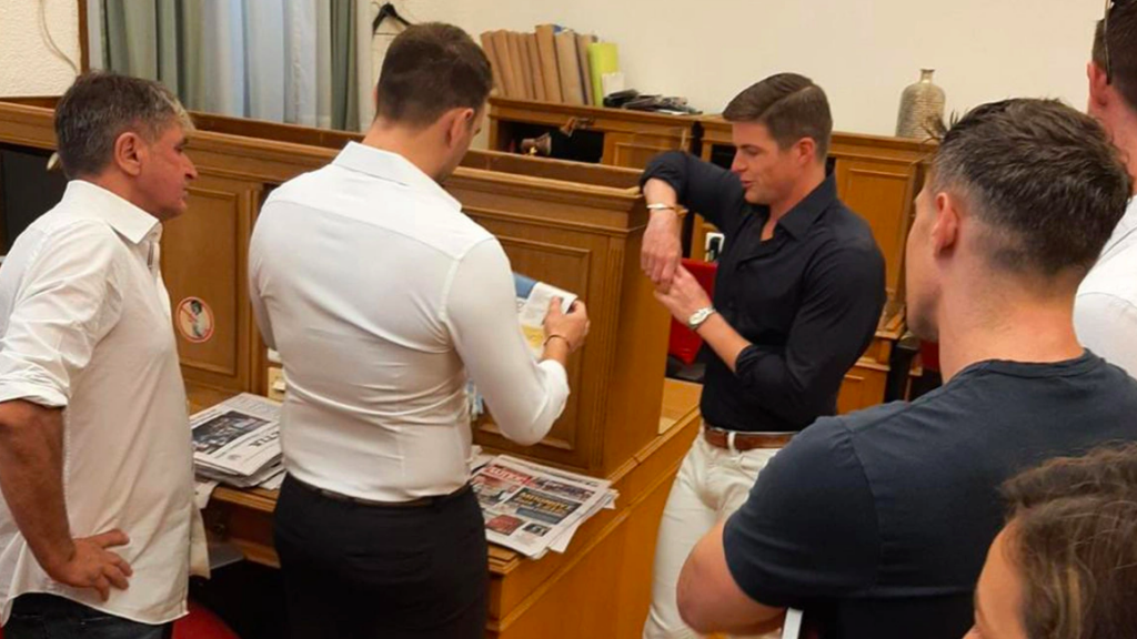 Kasselakis and Tyler Toured Parliament with Friends from the US - See ...