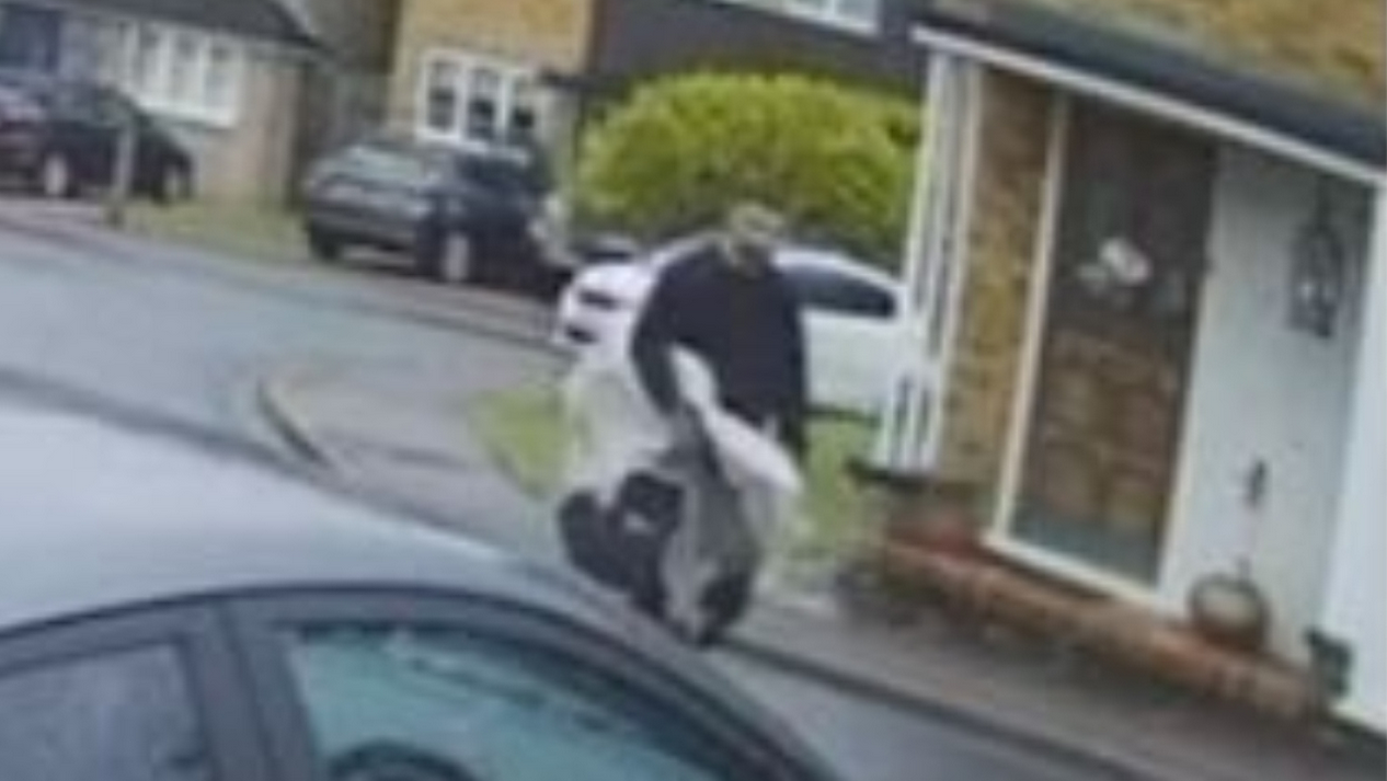 London: The perpetrator of the triple murder was arrested at a cemetery ...
