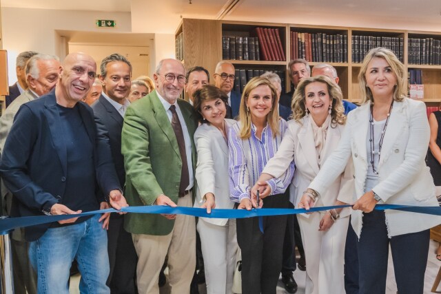 Inauguration of the new library of the Athens Chamber of Commerce and ...
