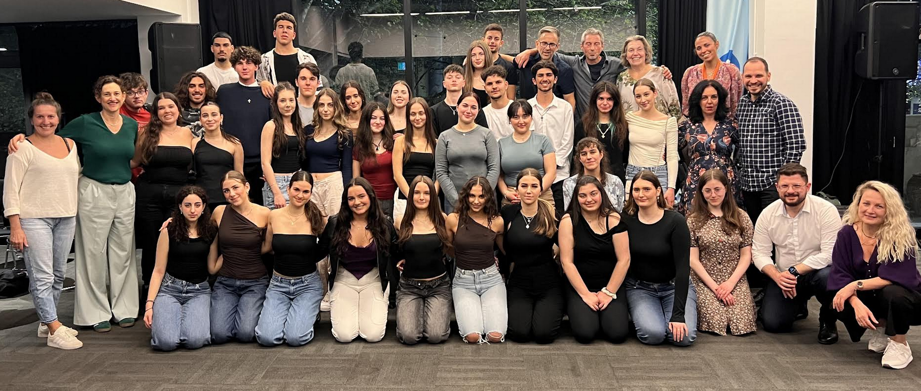 Mock Oral for the VCE Exams and “Rebetiko” Night for GCM School Seniors - ProtoThema English