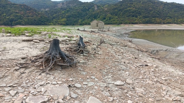 The drought revealed a sunken settlement at the artificial lake of ...