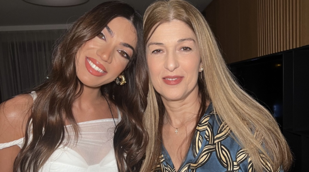 Ivi Adamou poses with her mother at her concert in Bulgaria ...