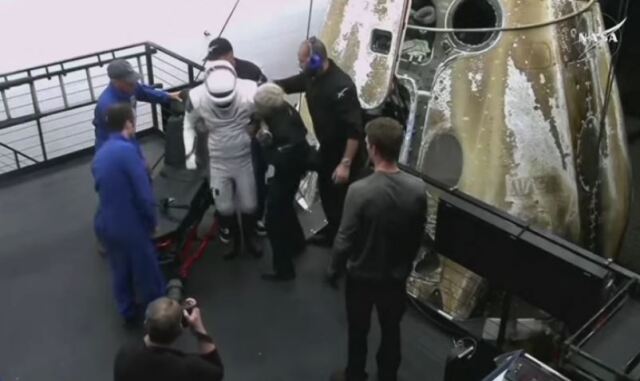 SpaceX: 4 astronauts return to Earth after eight months on the ...