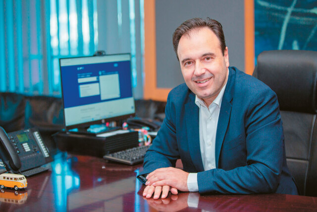 In November the creation of a space hub in Greece - ProtoThema English