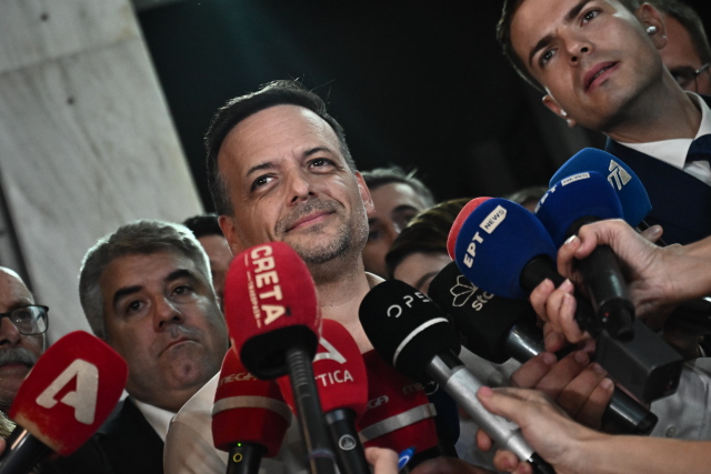 Doukas: Calls for a debate with Androulakis - "I contacted ERT to have ...